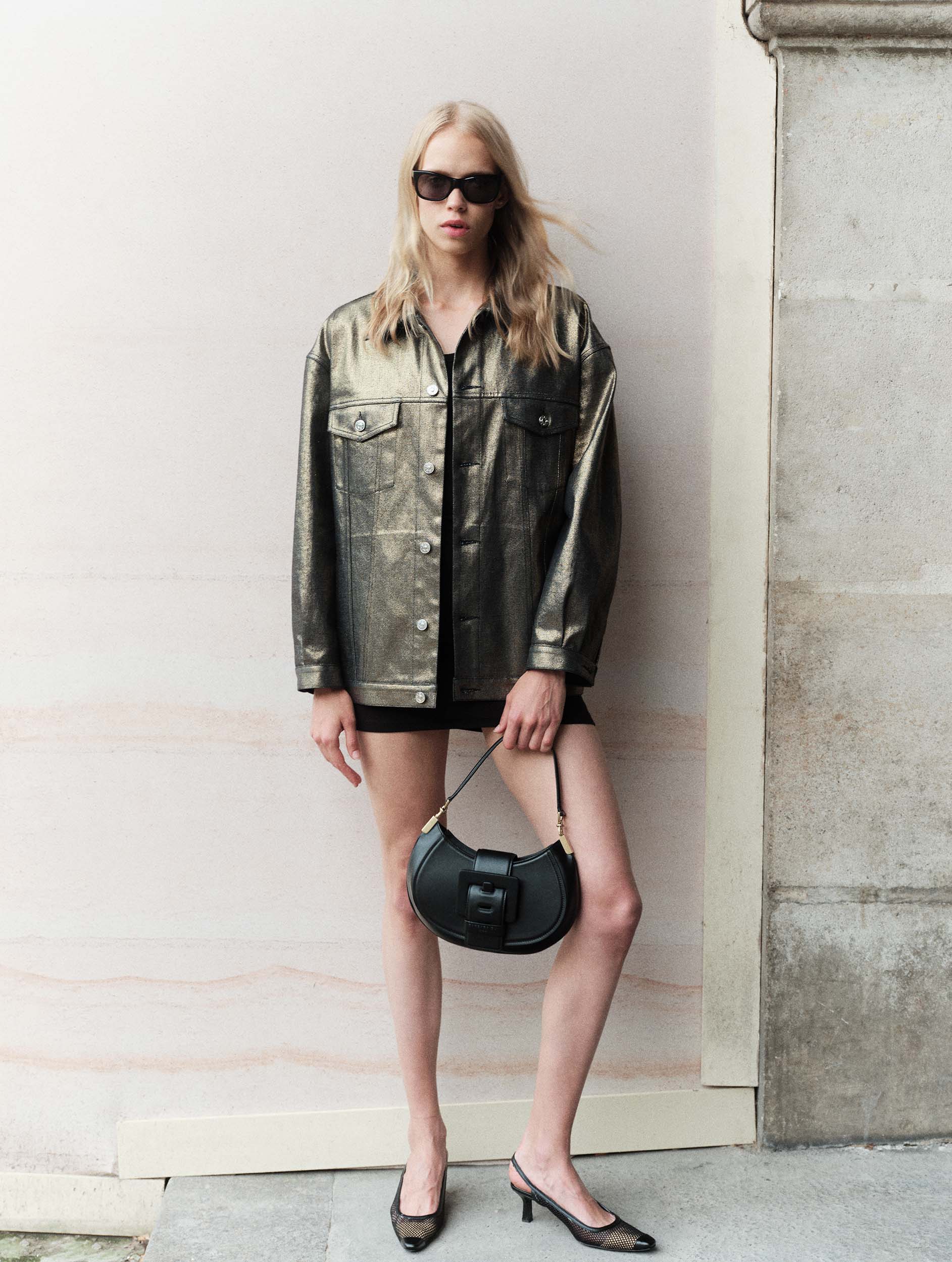 Maroquinerie Femme | Sac "Kiss Me" en cuir noir | Barbara Bui Boutique ...